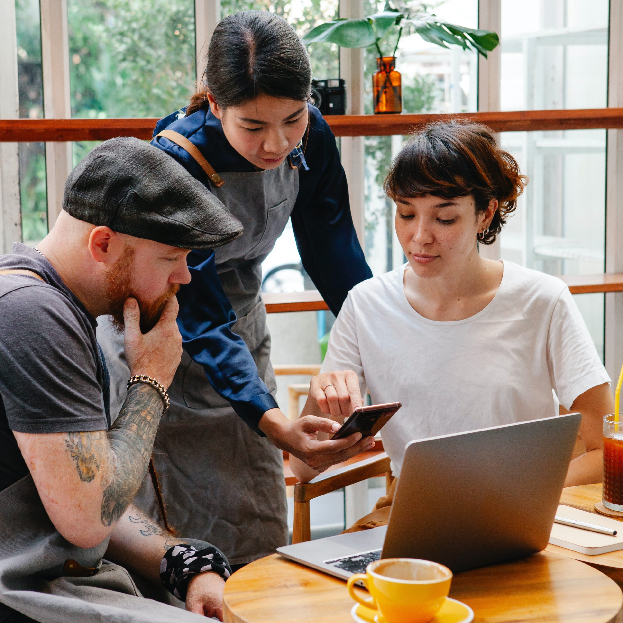 TIPS FOR SUCCESS IN A CAREER OF BECOME AN ADMIN STAFF - Universitas ...